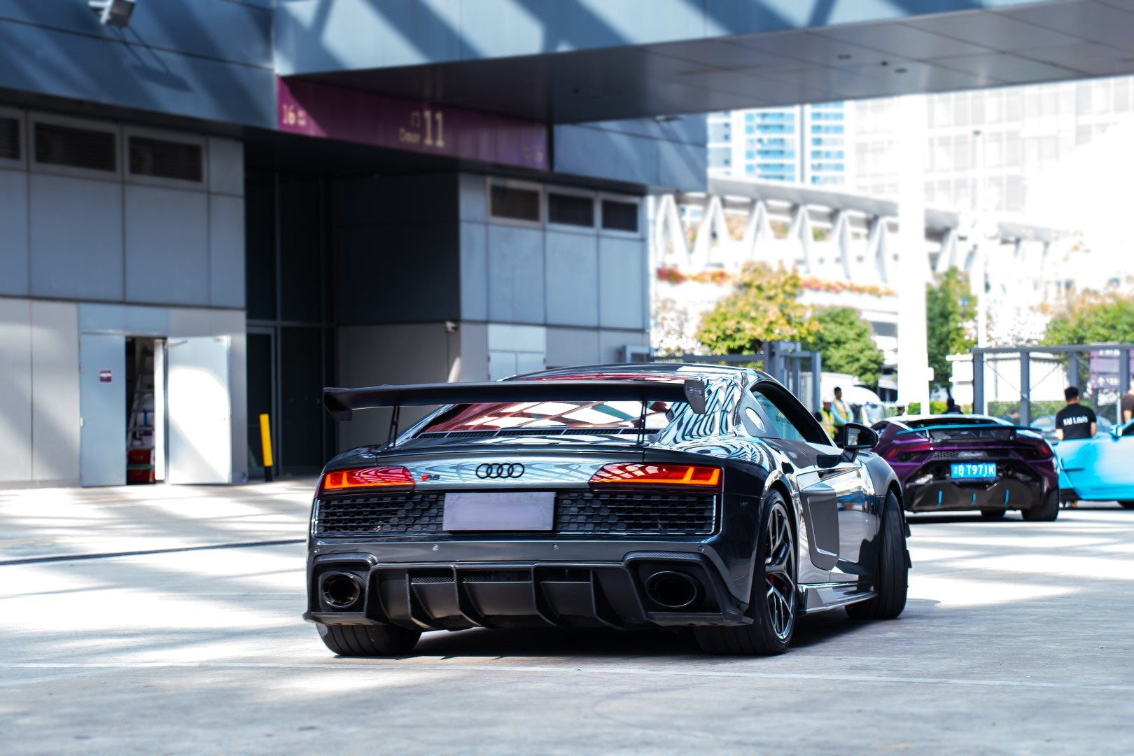 Audi R8 aftermarket parts, carbon fiber body kit - PSS– Performance ...